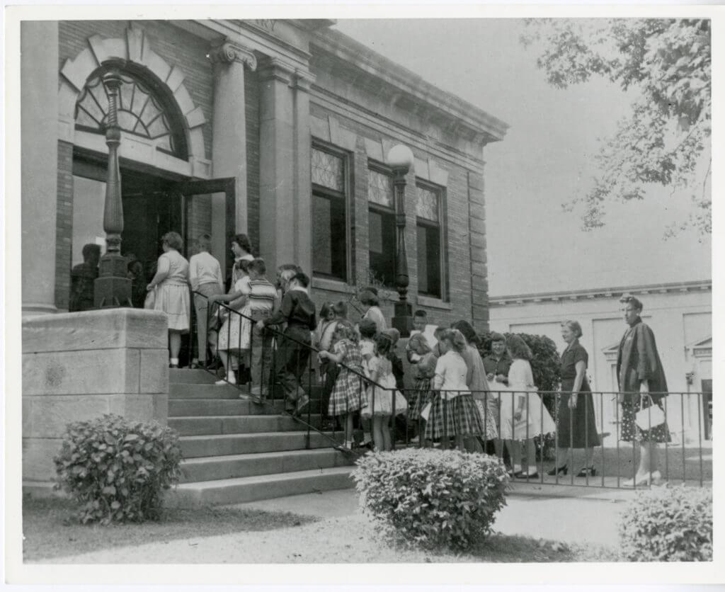 About The Library - Putnam County Public Library